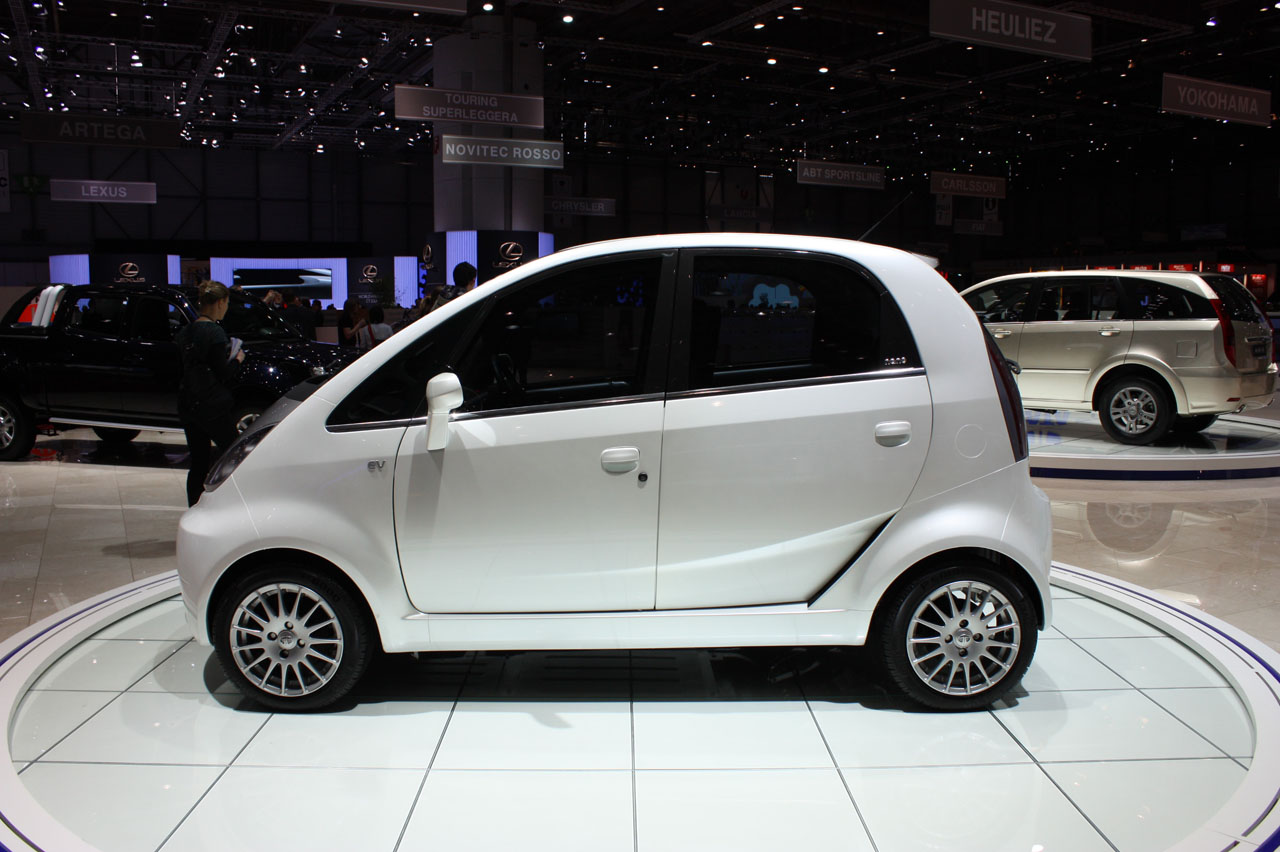 Best Car Modification: Tata Nano EV Wallpapers