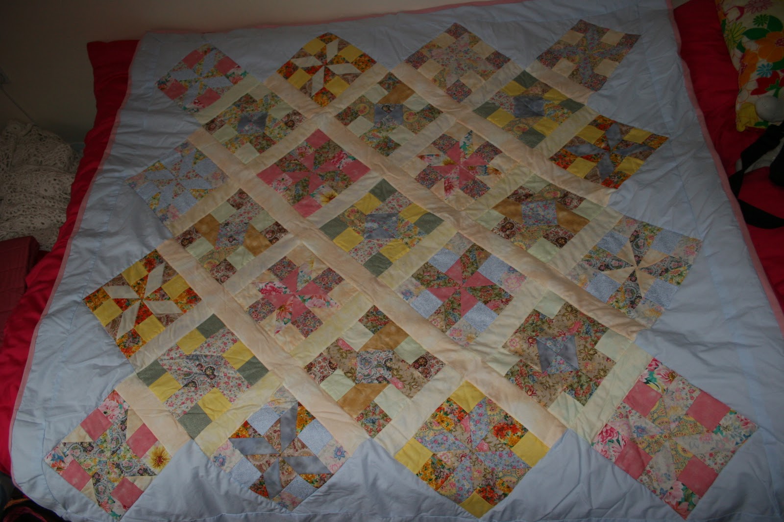 Lydia's Blog: Windmills Patchwork Quilt