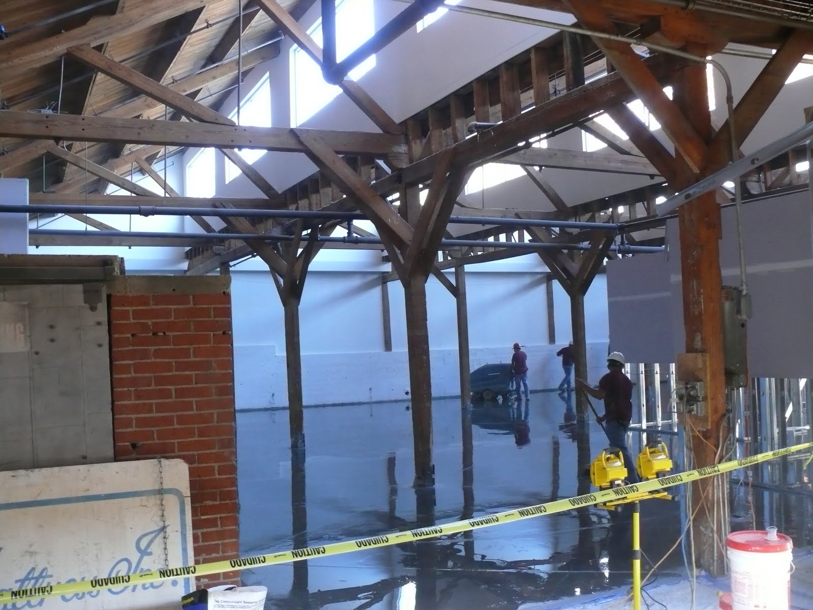 Sawtooth Building Nashville: Interior build-out & Paving