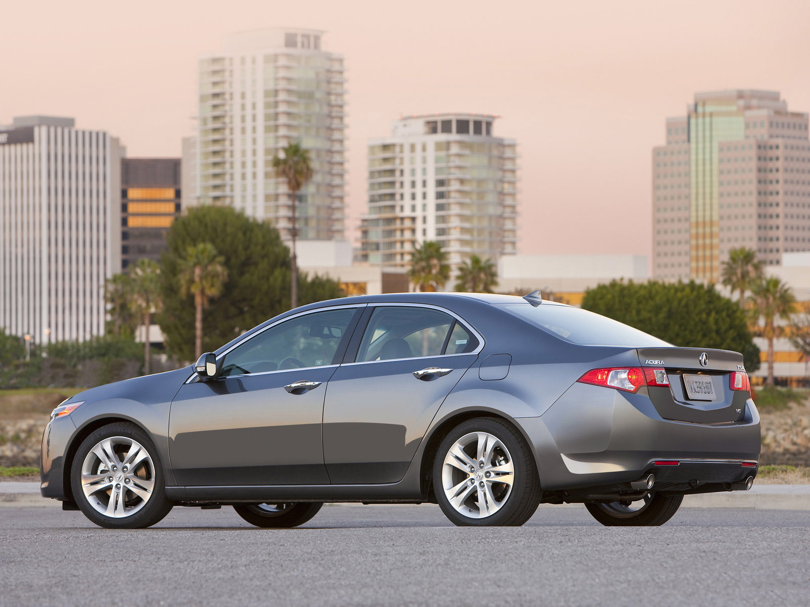 ACURA TSX V6 japanese car photos 2010. Insurance information