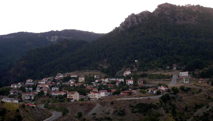 ΤΑΞΙΔΙΑ ΜΕ ΕΝΑΝ ΕΥΡΥΓΩΝΙΟ: ΓΡΕΒΕΝΑ