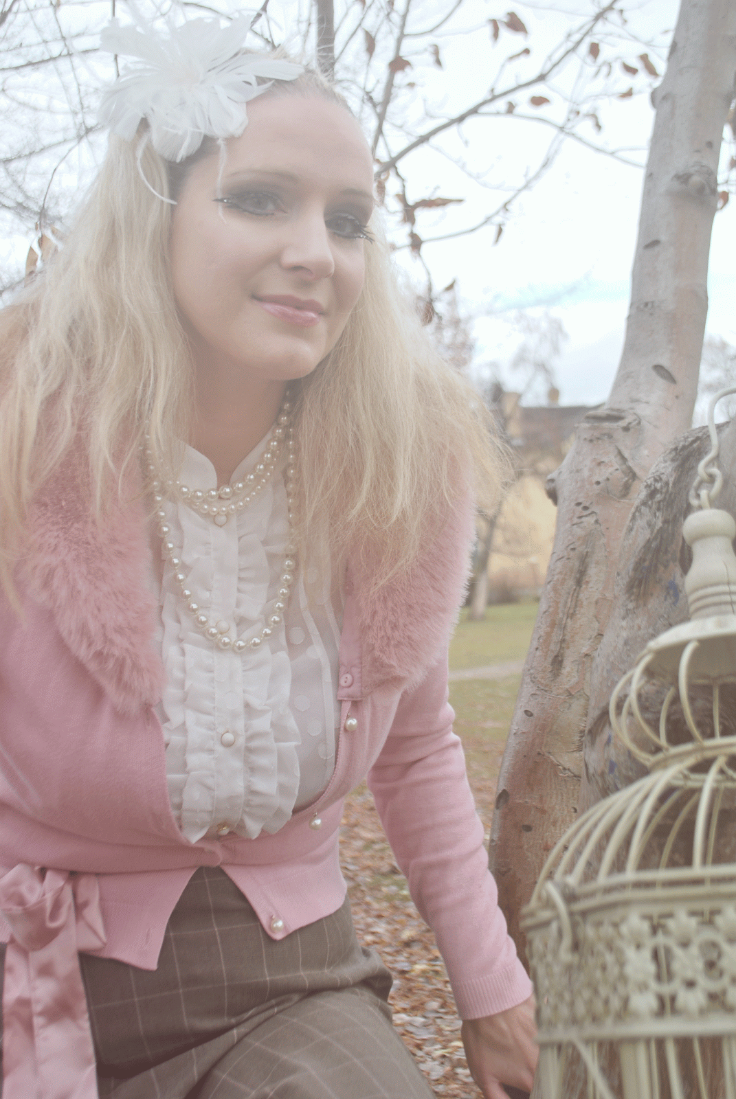 "Isabelle Thornton" Le Chateau des Fleurs: Shenanigans