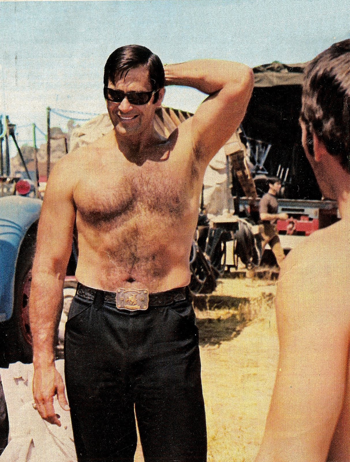 Vivir En Tucson Beefcake Clint Walker