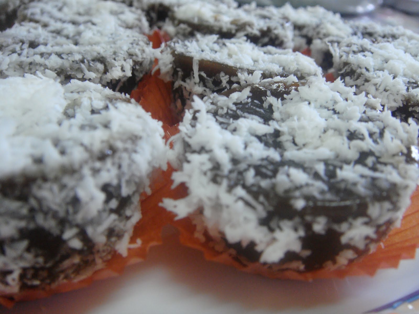 Myself, UmmiRosma: My Mom's Version of Kuih Kusoi