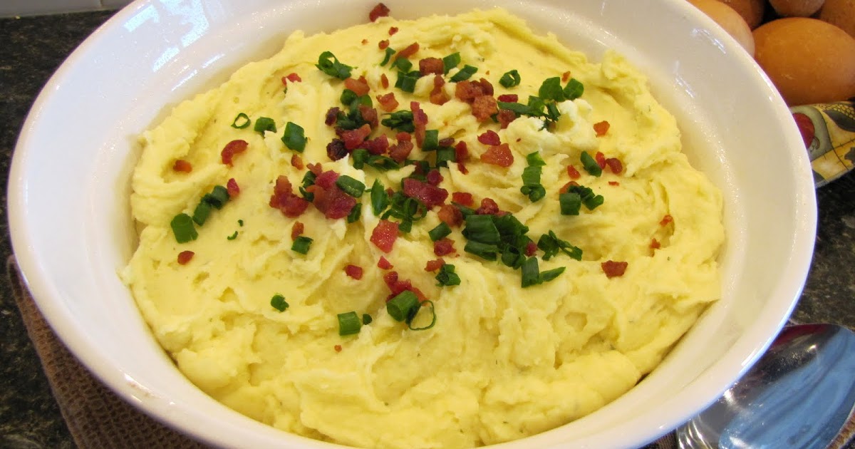 Mennonite Girls Can Cook: Golden Mashed Potatoes