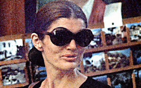 JACQELINE KENNEDY ONASSIS FASHION: HOW TO BE LIKE Jackie Kennedy ...