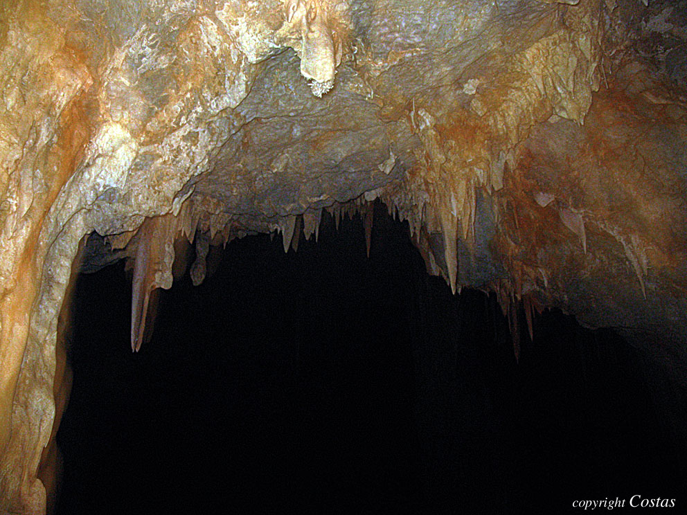 Kostas Ladas photography: Σπήλαιο Ελεφάντων στην Κρήτη-Crete Elephant Cave