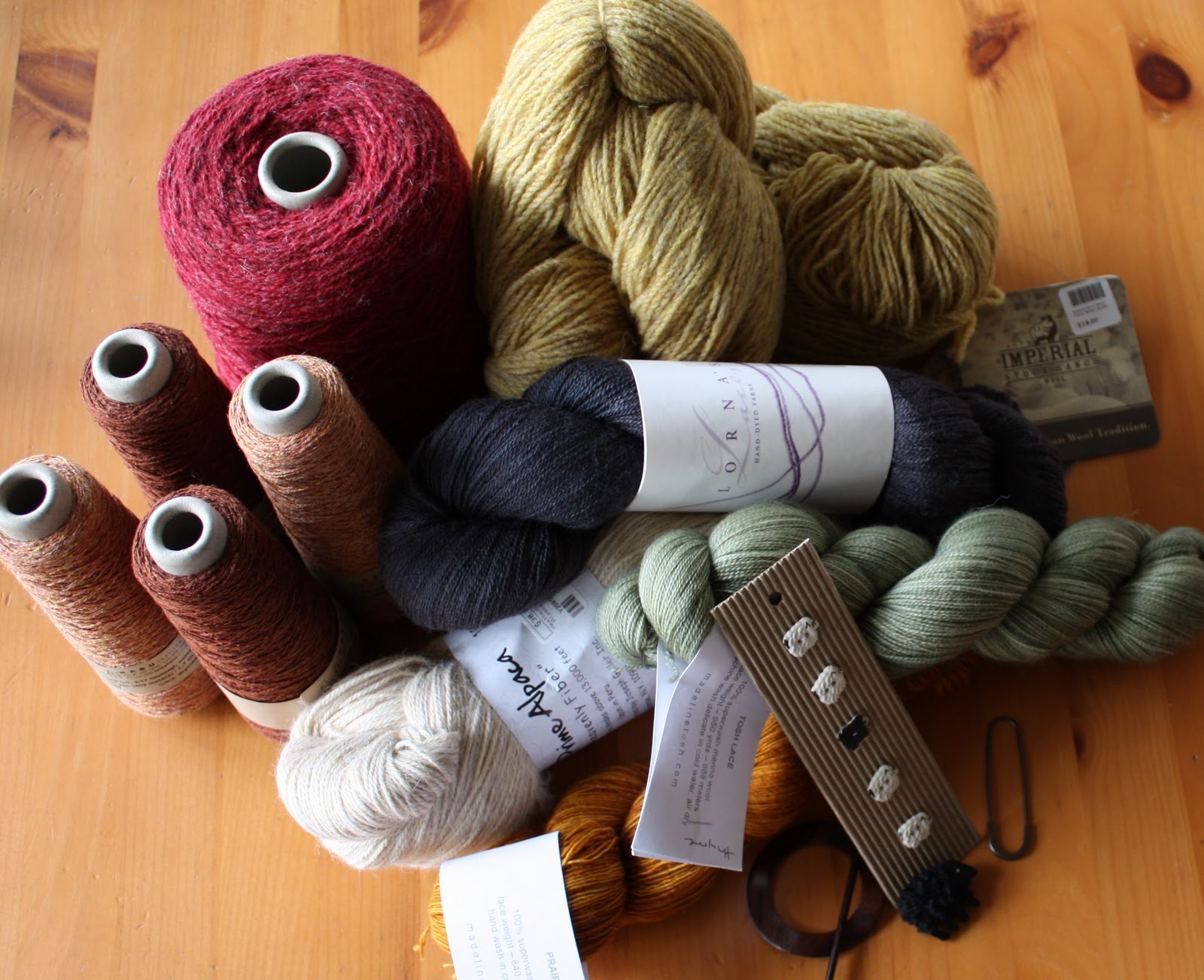 Girls in Sheep Clothing . . . . . . and a few boys, too: STP Yarn Train ...