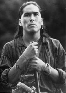 Midnyte Mutterings: Eric Schweig