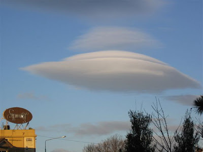 GateBloger: Worlds Rarest and Most Beautiful Cloud Formations