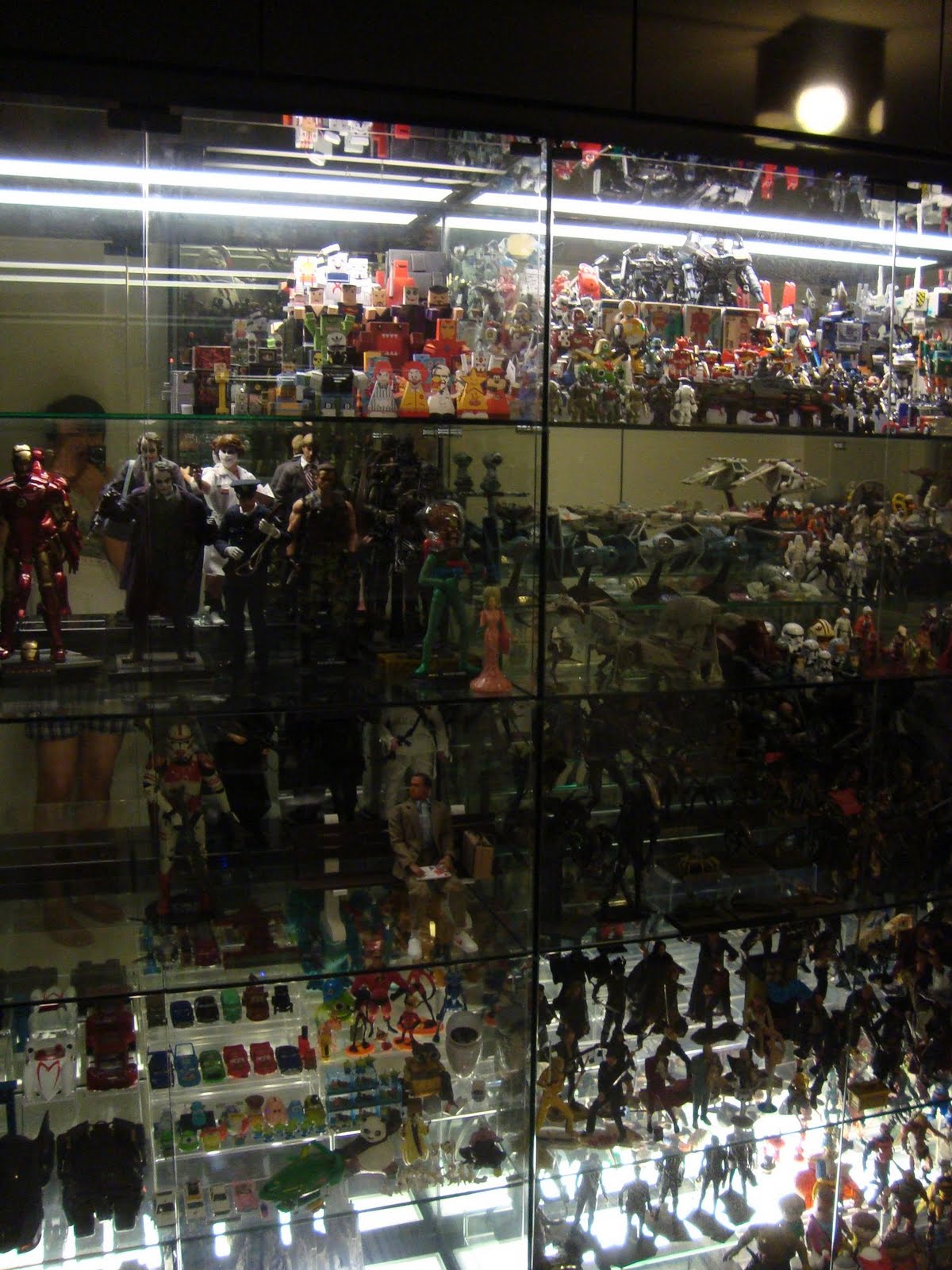 Little Plastic Man Toy Blog and Review Singapore: HQ of Little Plastic ...