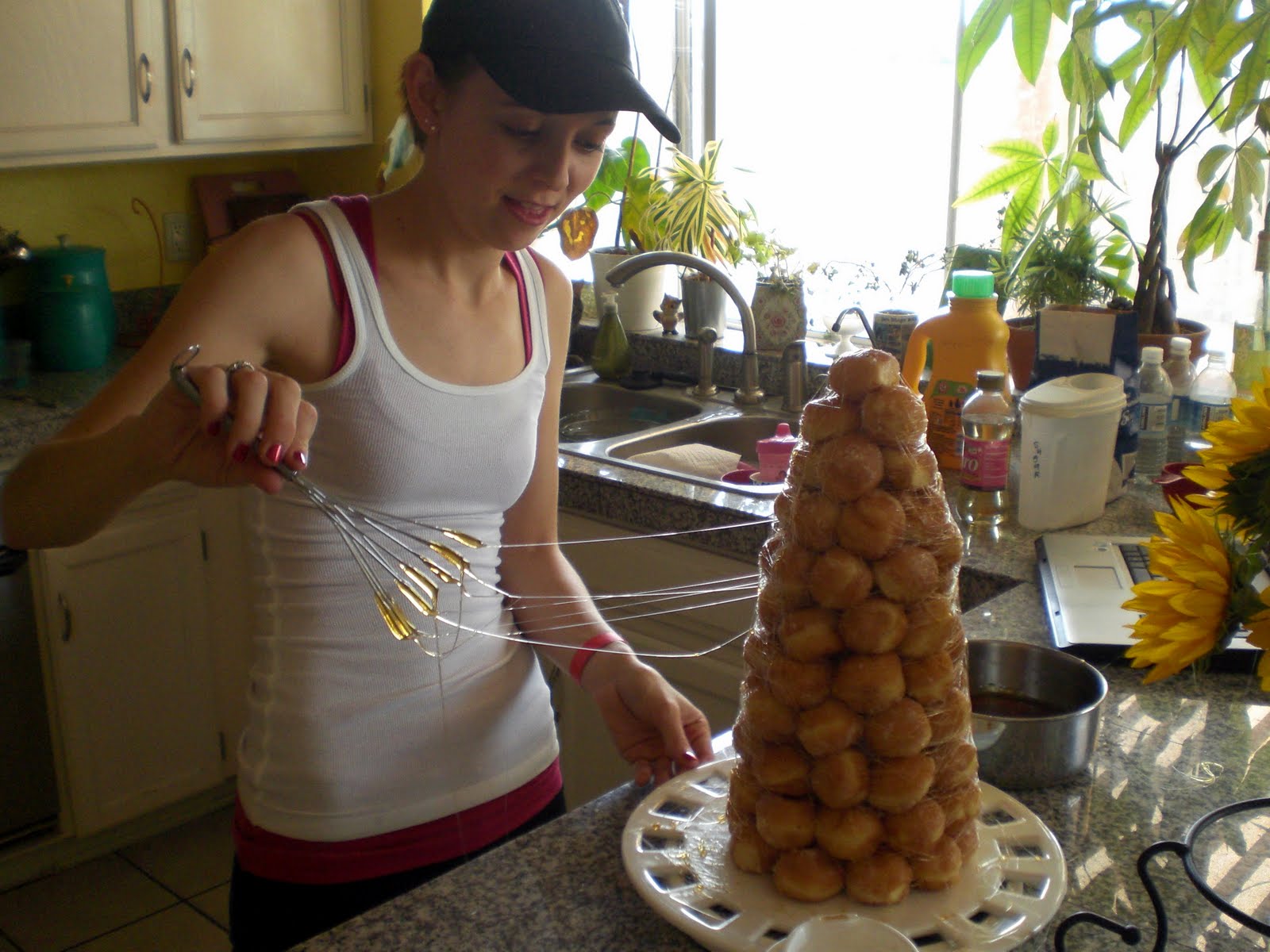 The Pot Luck Place: croquembouche