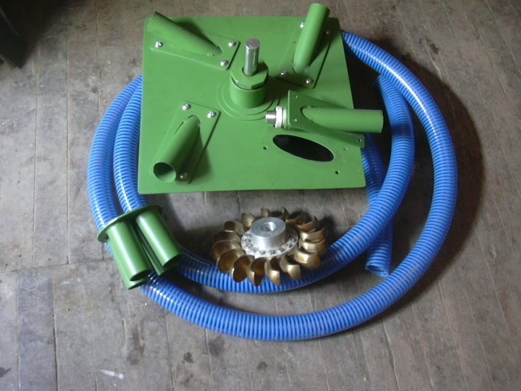 watermotorstory: Watermotor 150 with bronze and aluminum turgo runner