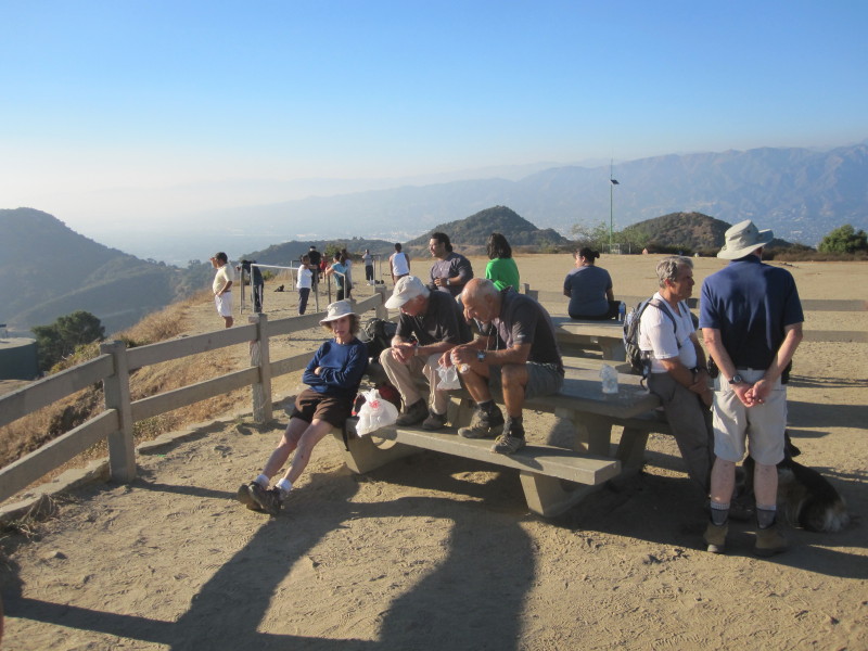 Dan's Hiking Blog: Griffith Park Six Peaks Hike - August 5, 2010