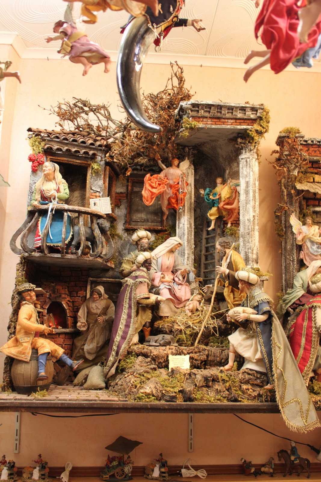 When in Naples...: Christmas Alley