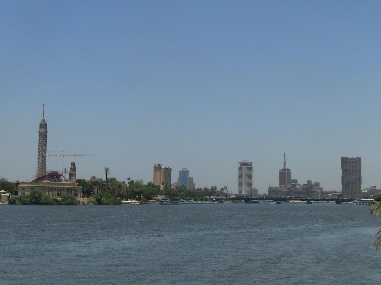 RUNIN Egypt: Sailing on a Faluka on the River Nile