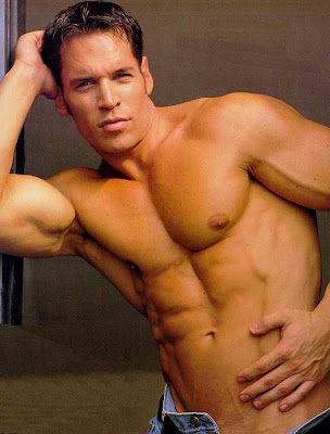 Brutos-Eros: Mark Wolff