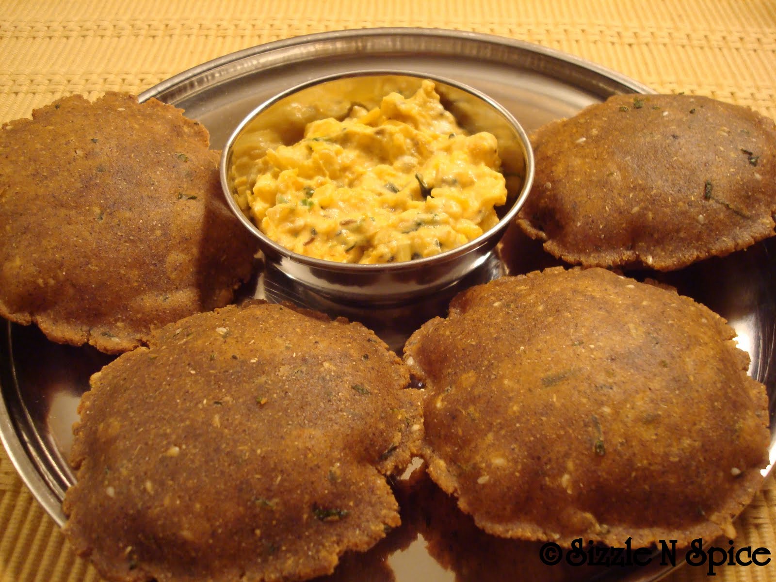 Sizzle N Spice: Bhajaniche Vade