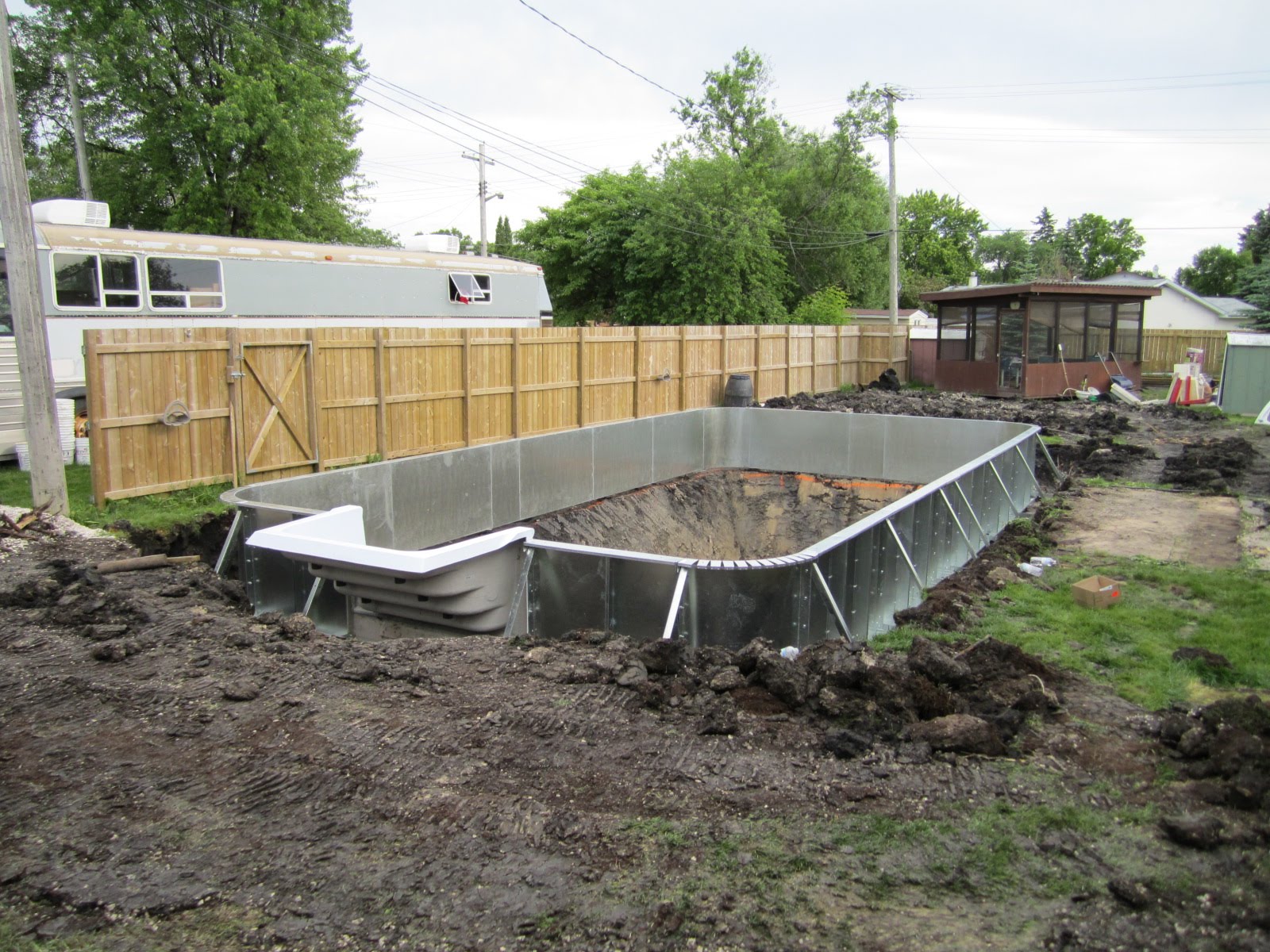 Krevwin Pools: 18x36 Rectangle