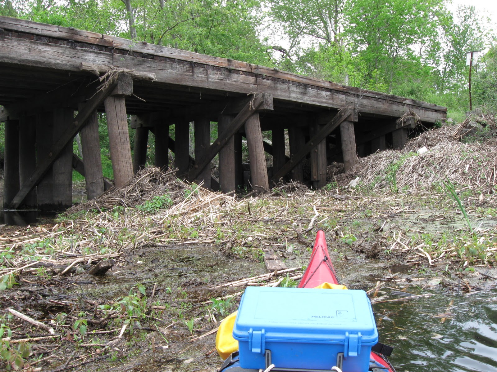 The Model Railroader's Notebook: The Hotel Clinic - Making Pile Trestle ...