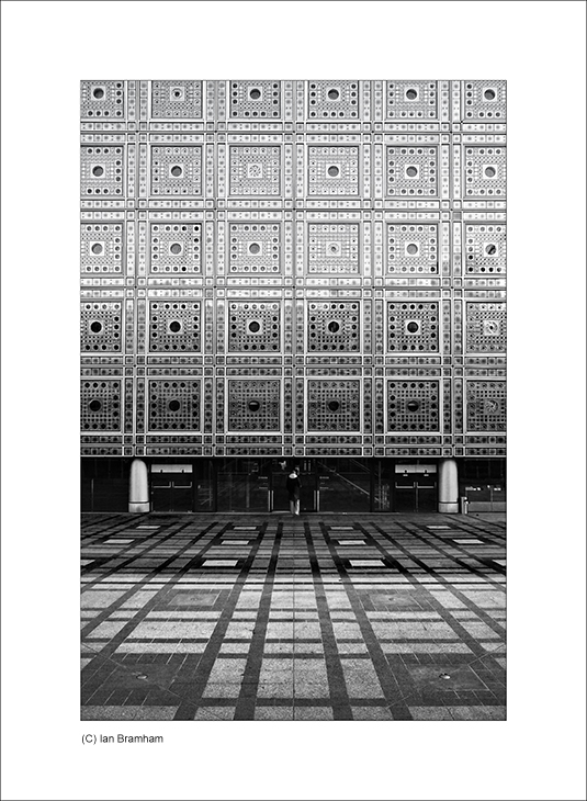 Architecture that inspires....: Arab World Institute, Paris