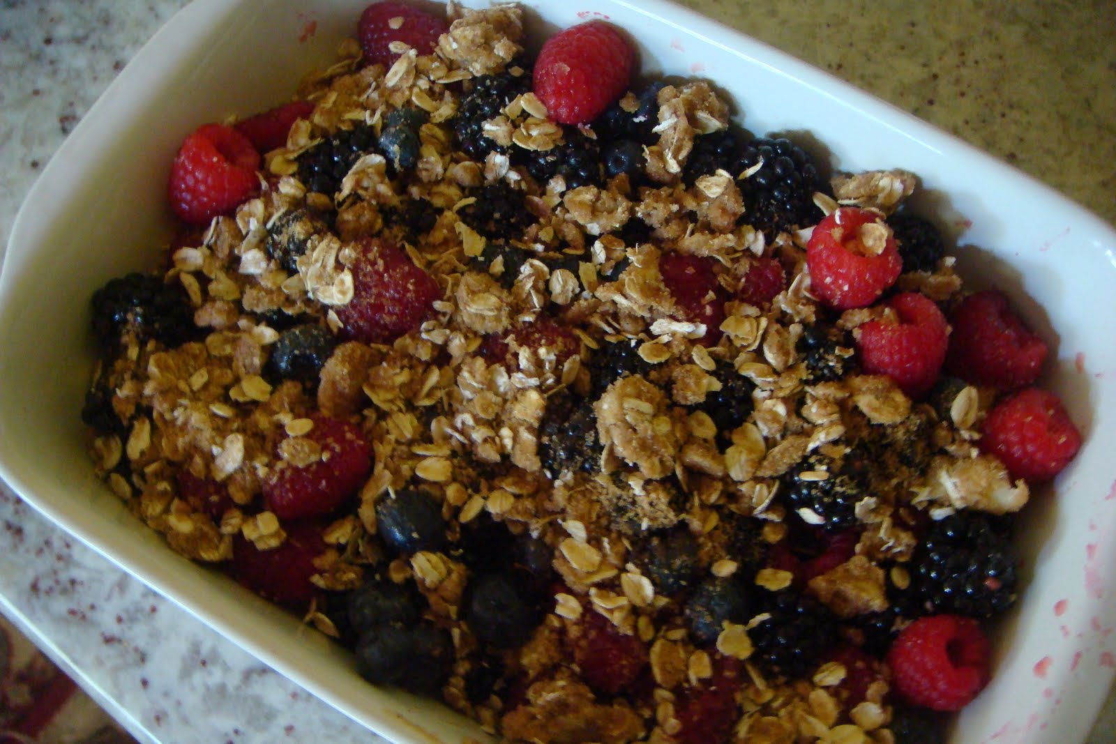 delicious.divine.design: Berry Crumble