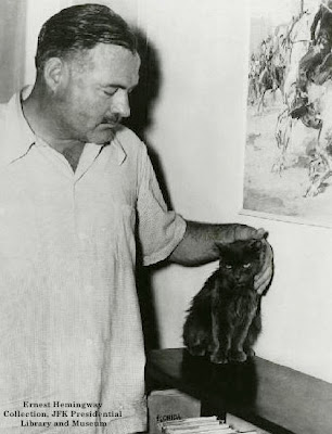 Giulia Geranium: Hemingway's Cats