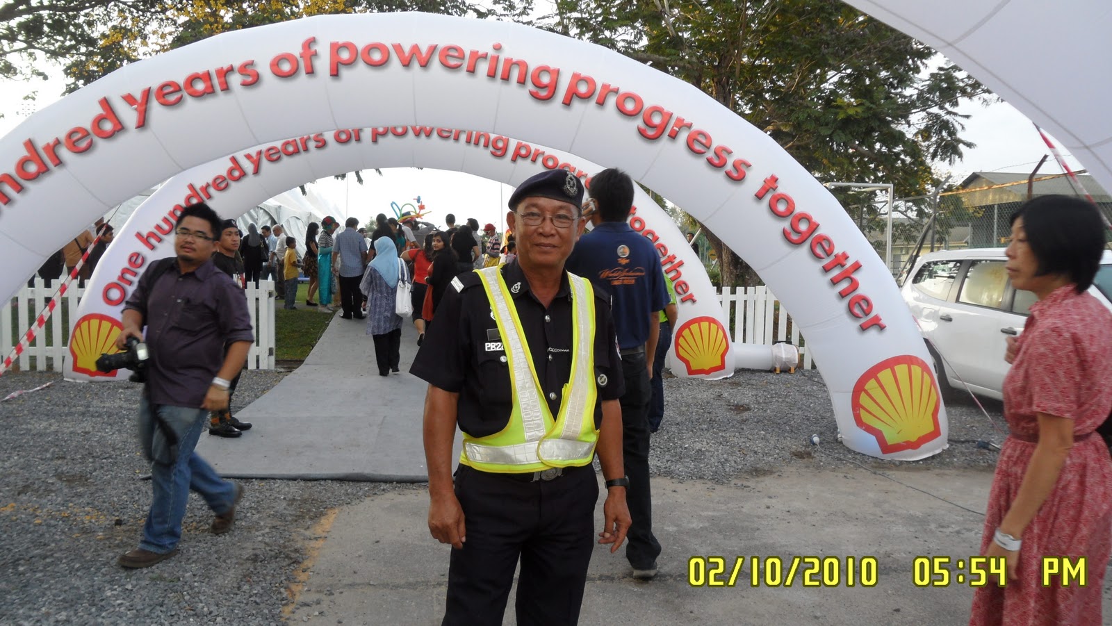 KUMANG Sedinang: SHELL-100th years - Centenery Gala Dinner in the park