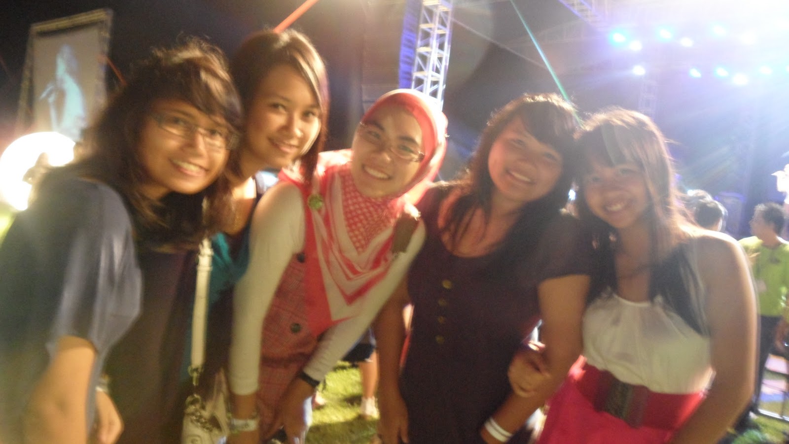 KUMANG Sedinang: SHELL-100th years - Centenery Gala Dinner in the park