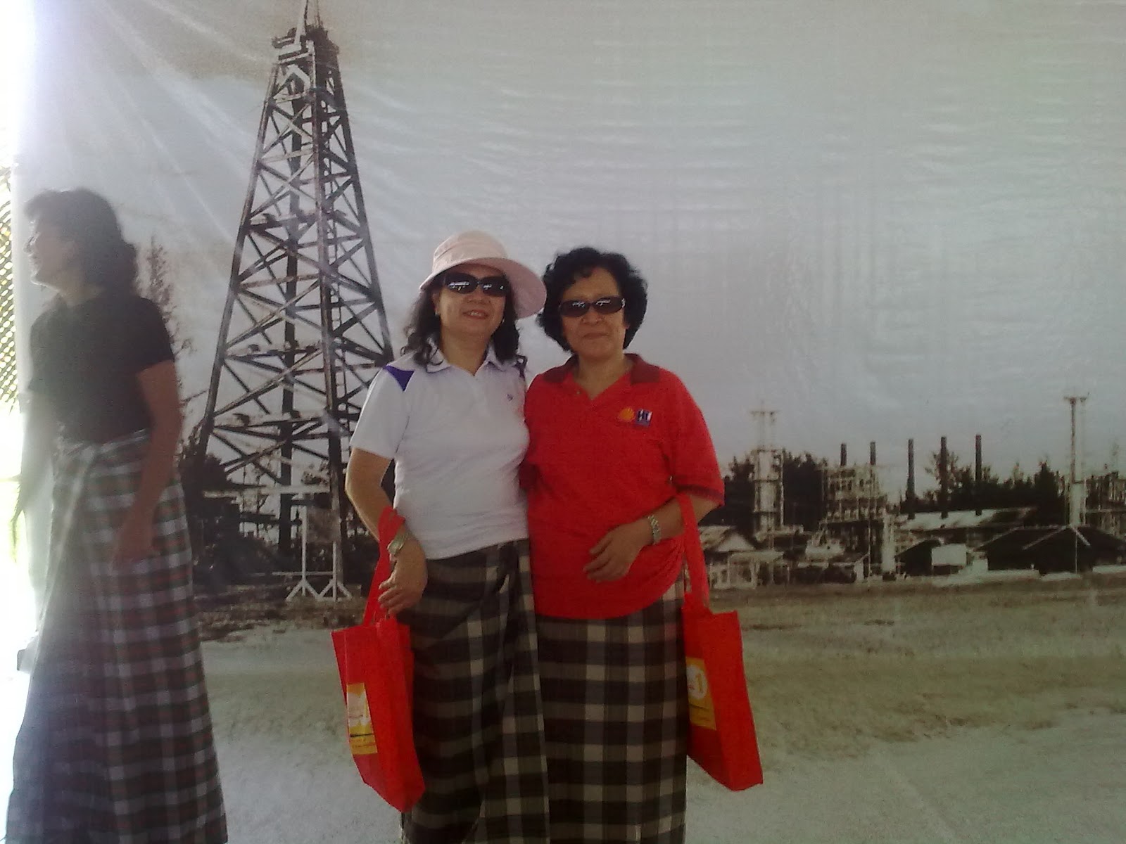 KUMANG Sedinang: SHELL-100th years - Tamu Abad & WHPH afternoon