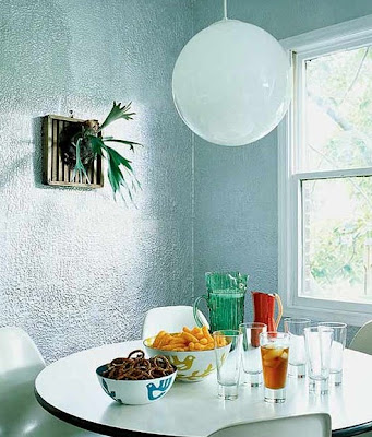 Arquitectura de Casas: Pintura plateada en interiores