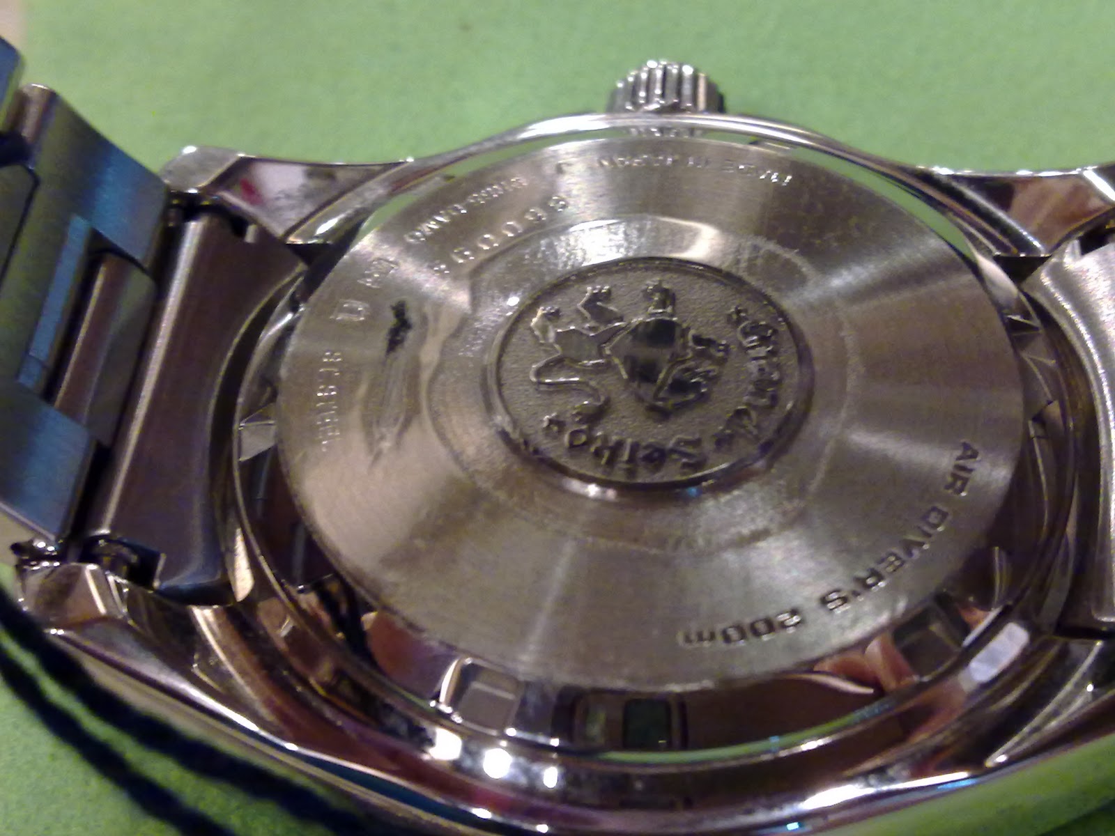 Hong Kong Watch Fever 香港發燒友: The Most Expensive Diver's Watch from Seiko