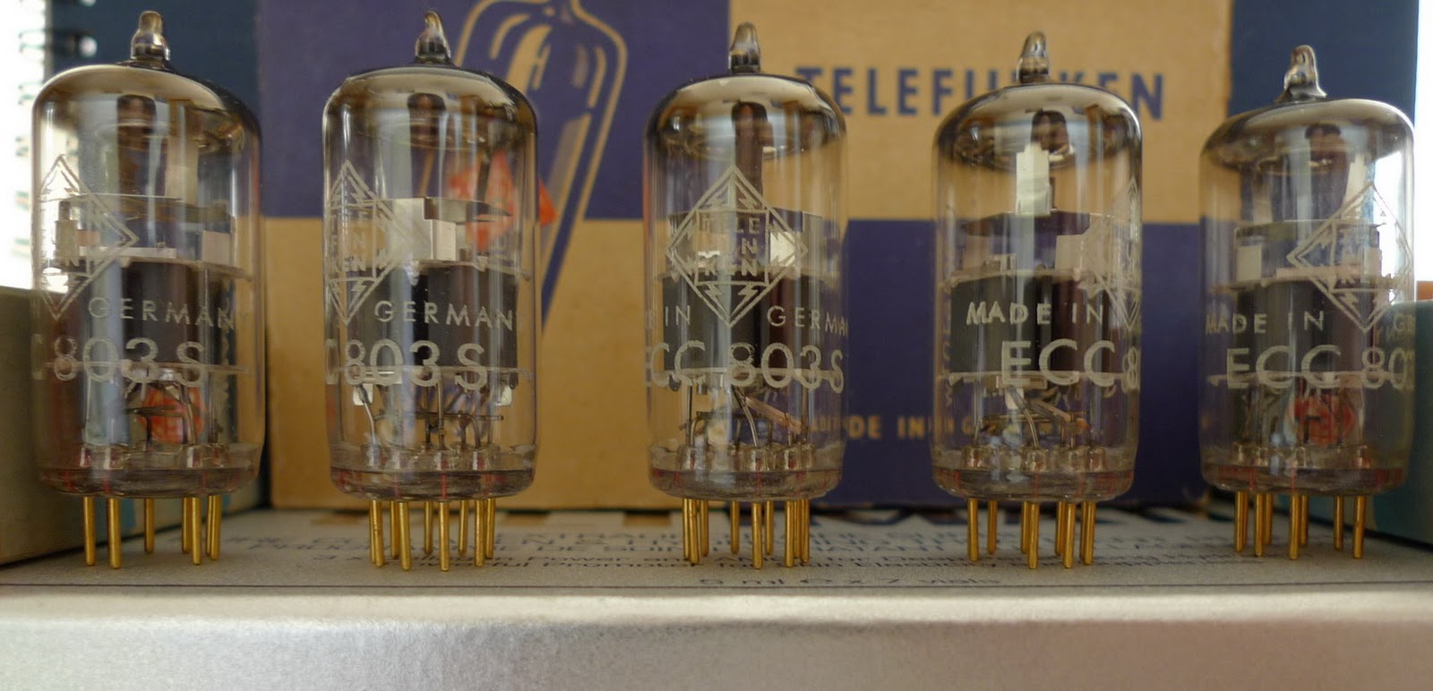 Vacuum Tube Fever: Collector's Private Collection of Telefunken ECC803S ...