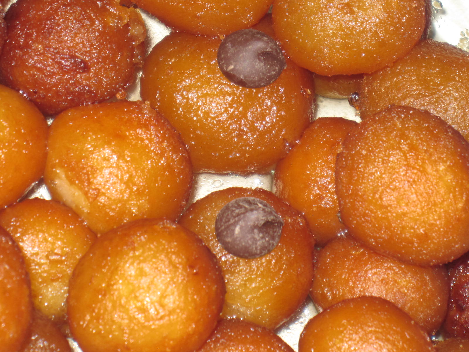Essence-de-life: Gulab jamun