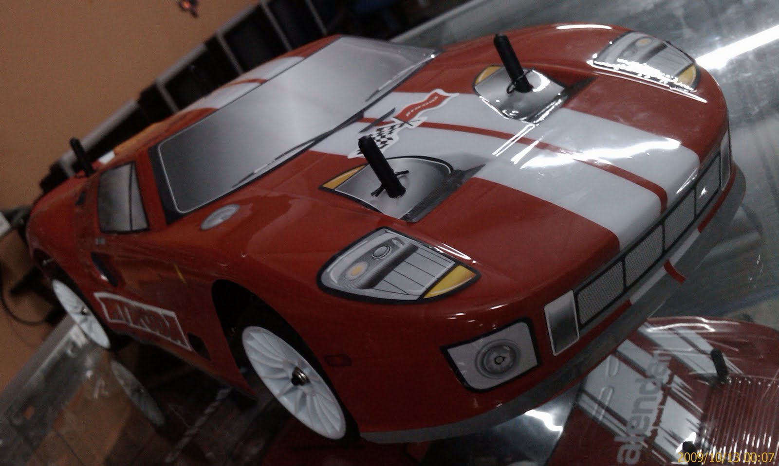 Jide's HRC: 1.10 RTR Nitro 4WD RC Touring Car