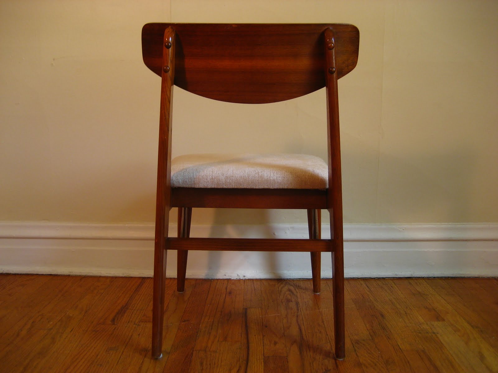 flatout design: MCM Dining Chairs