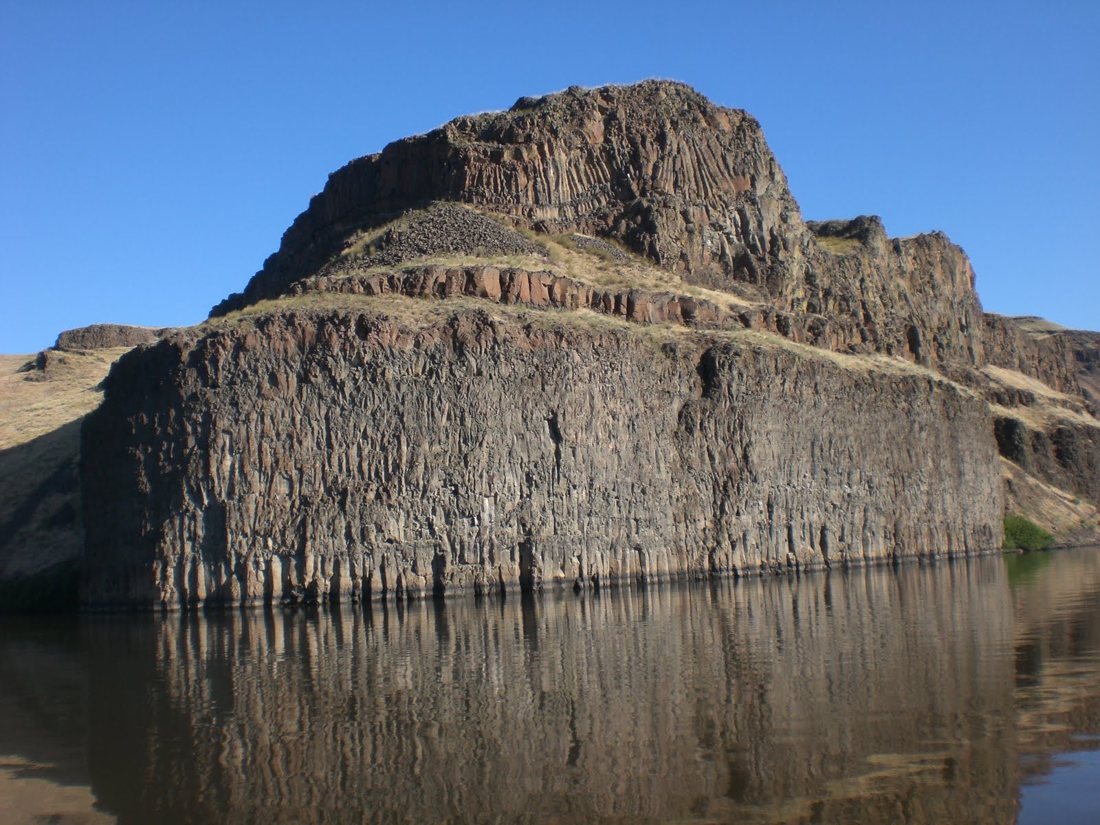 The Adventures of Shatoosh and Pashmina: Lyons Ferry to Charbonneau ...