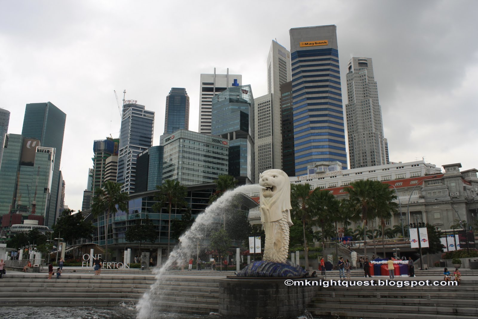 M-Knight: The Merlion At The Merlion Park Singapore
