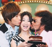 Starnews: Ariel Lin celebrates birthday; husband Joe Cheng gives very ...