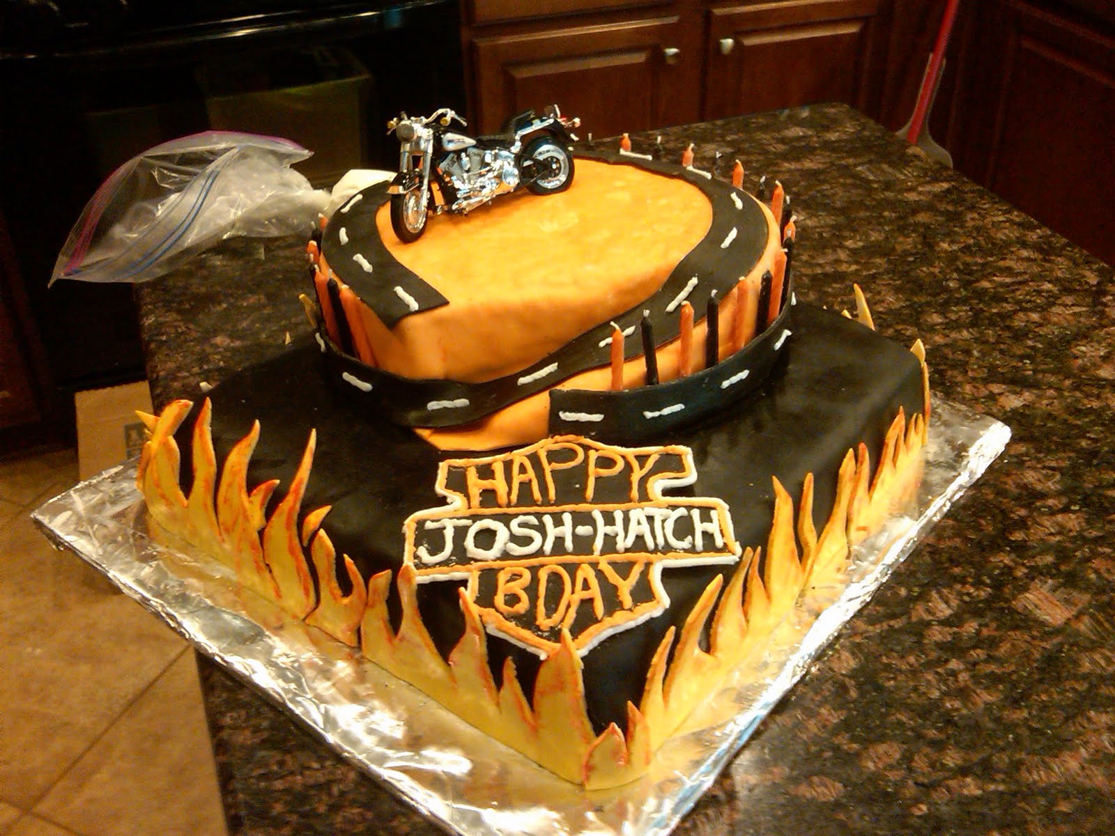 Cake Chic: Harley Davidson cake