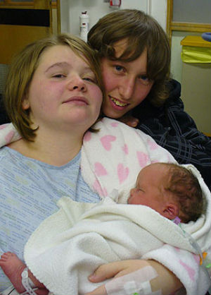 Two 14-year-old school kids have become Britain's youngest parents ...