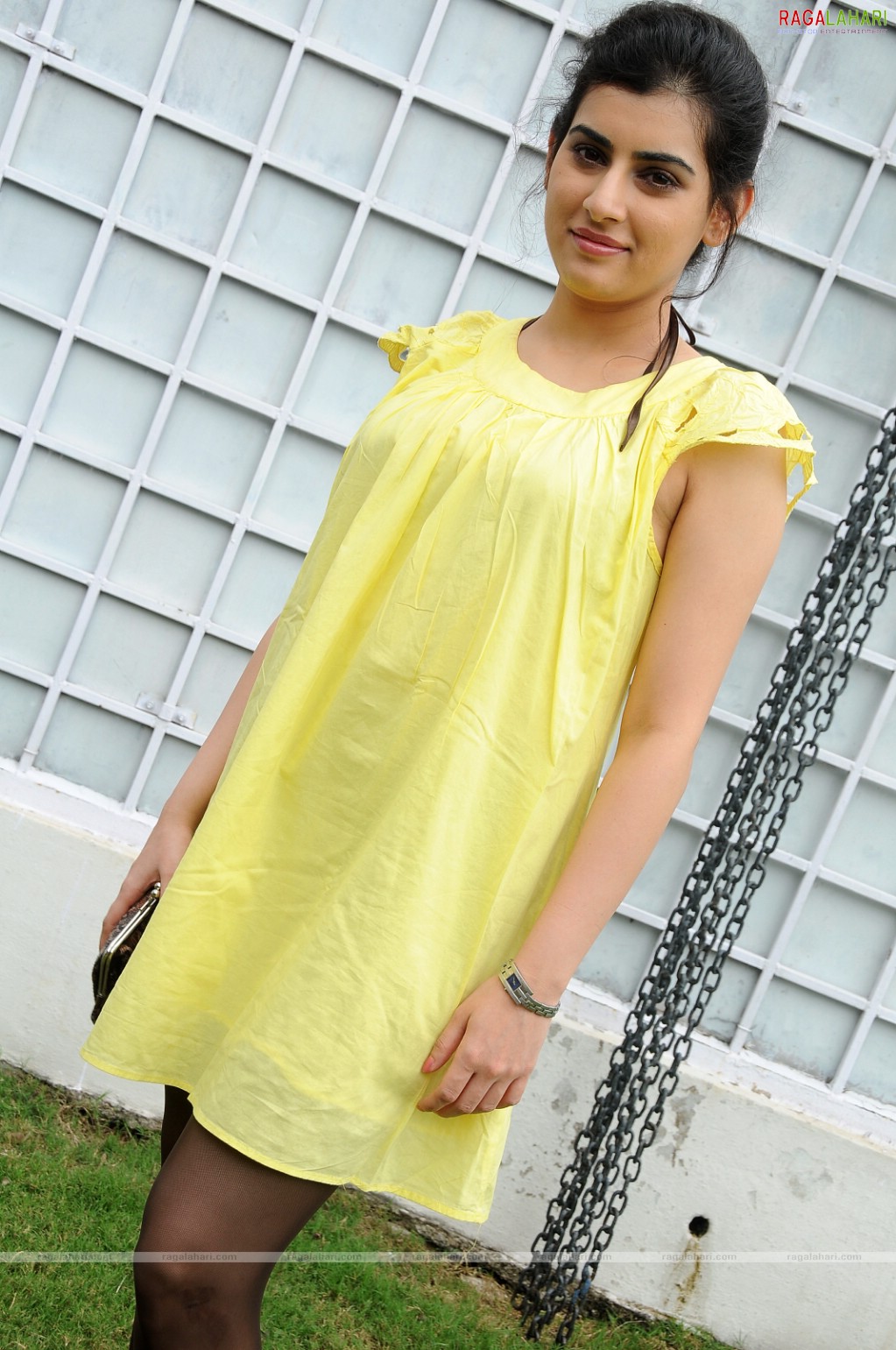 Beautiful Indian Actress Picture-Photo Collection: Archana alias Veda ...