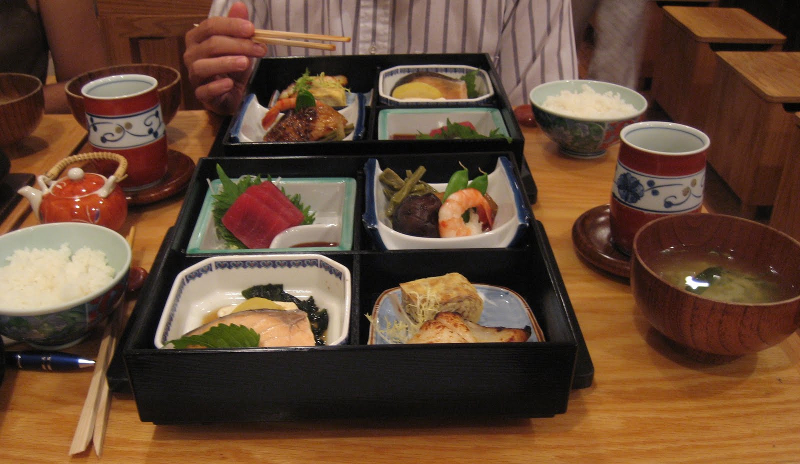 The Foodie Next Door: Lunch at Makoto