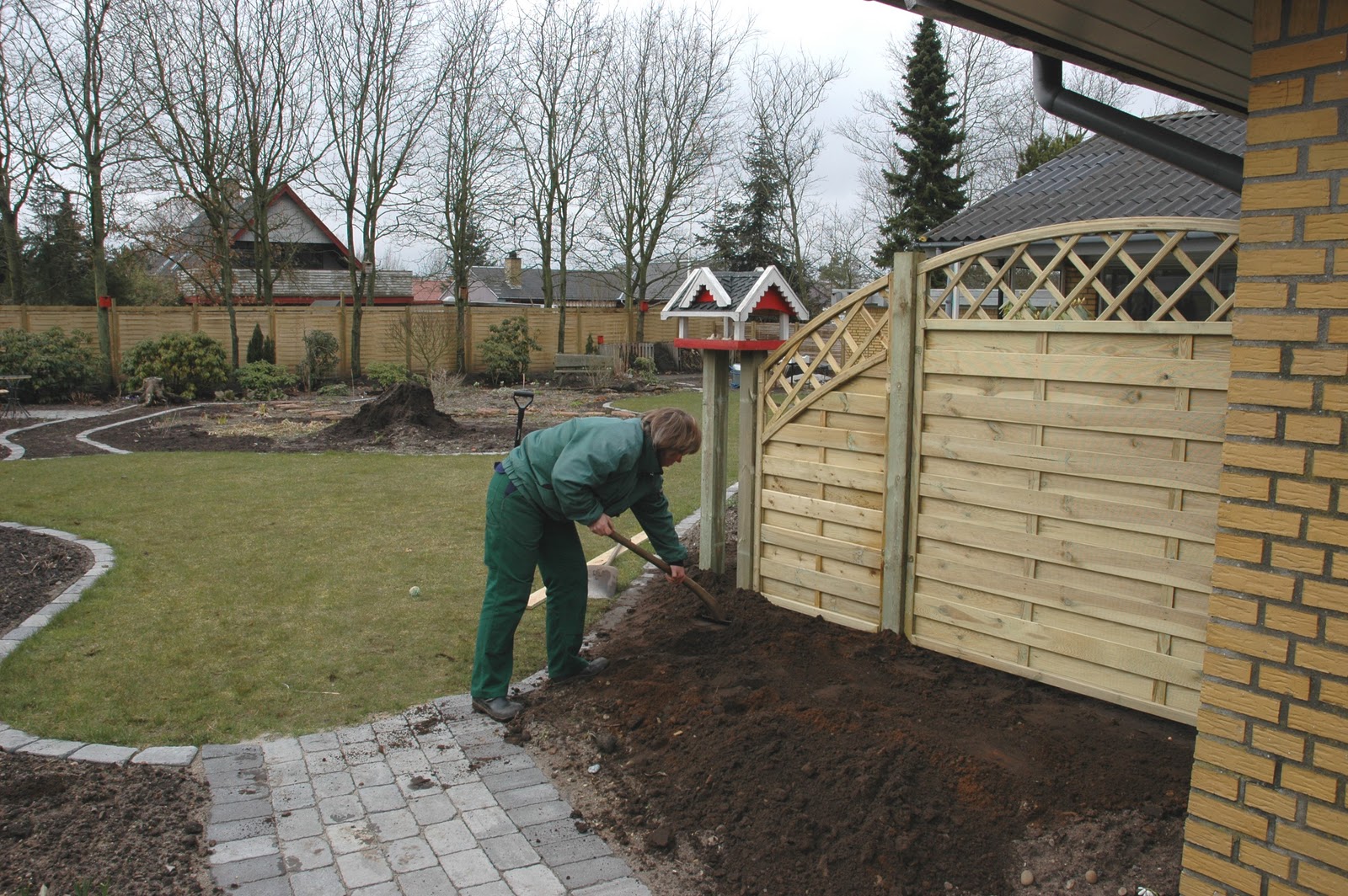 Mit grønne univers: Stakit ved terrasse