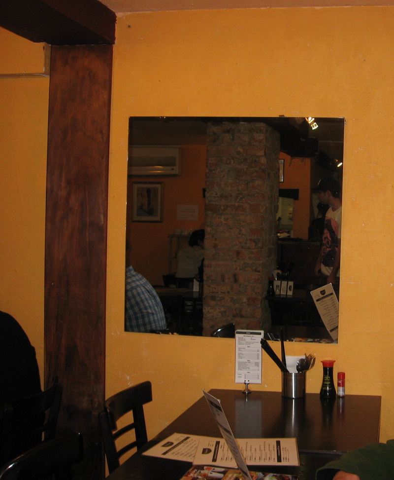 my thoughts and photos: Weekend reflection: Mirror in a restaurant