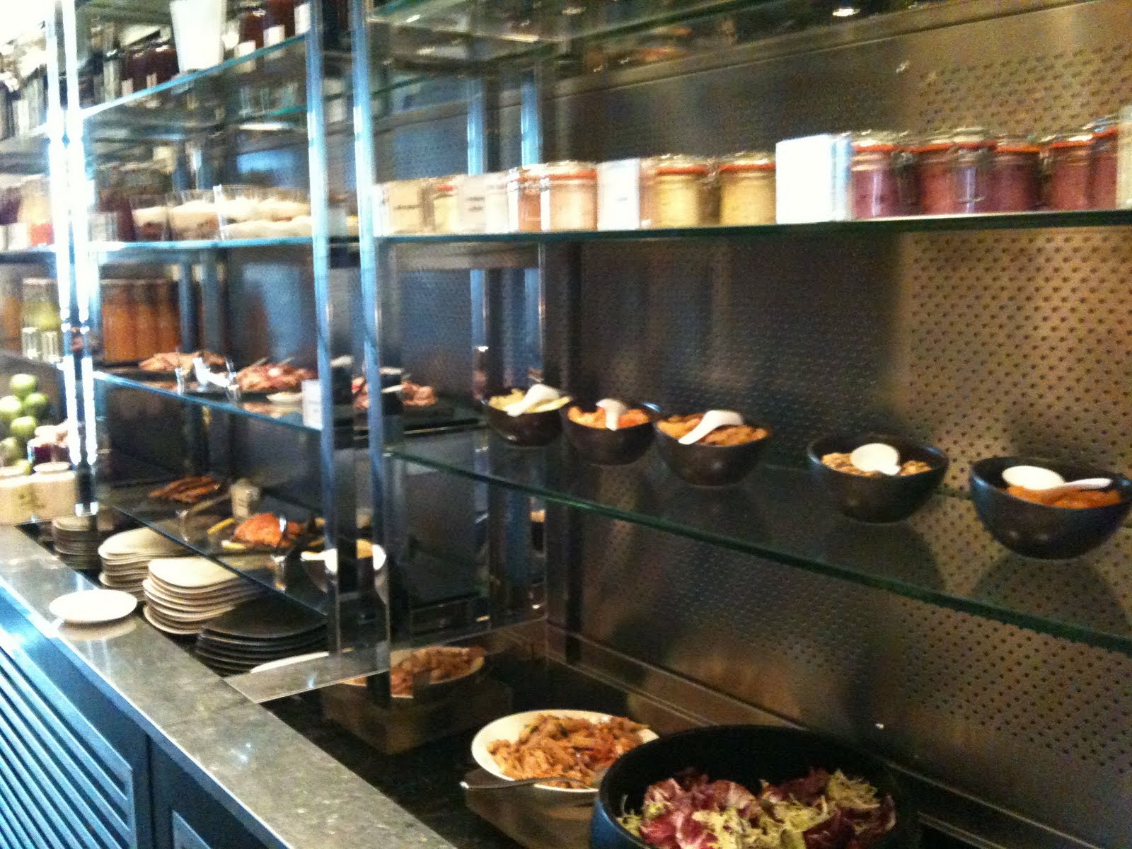 Foodicles: Breakfast Buffet