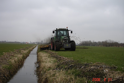 Trekker-power.: wallen frezen door Dirk Rodenburg.