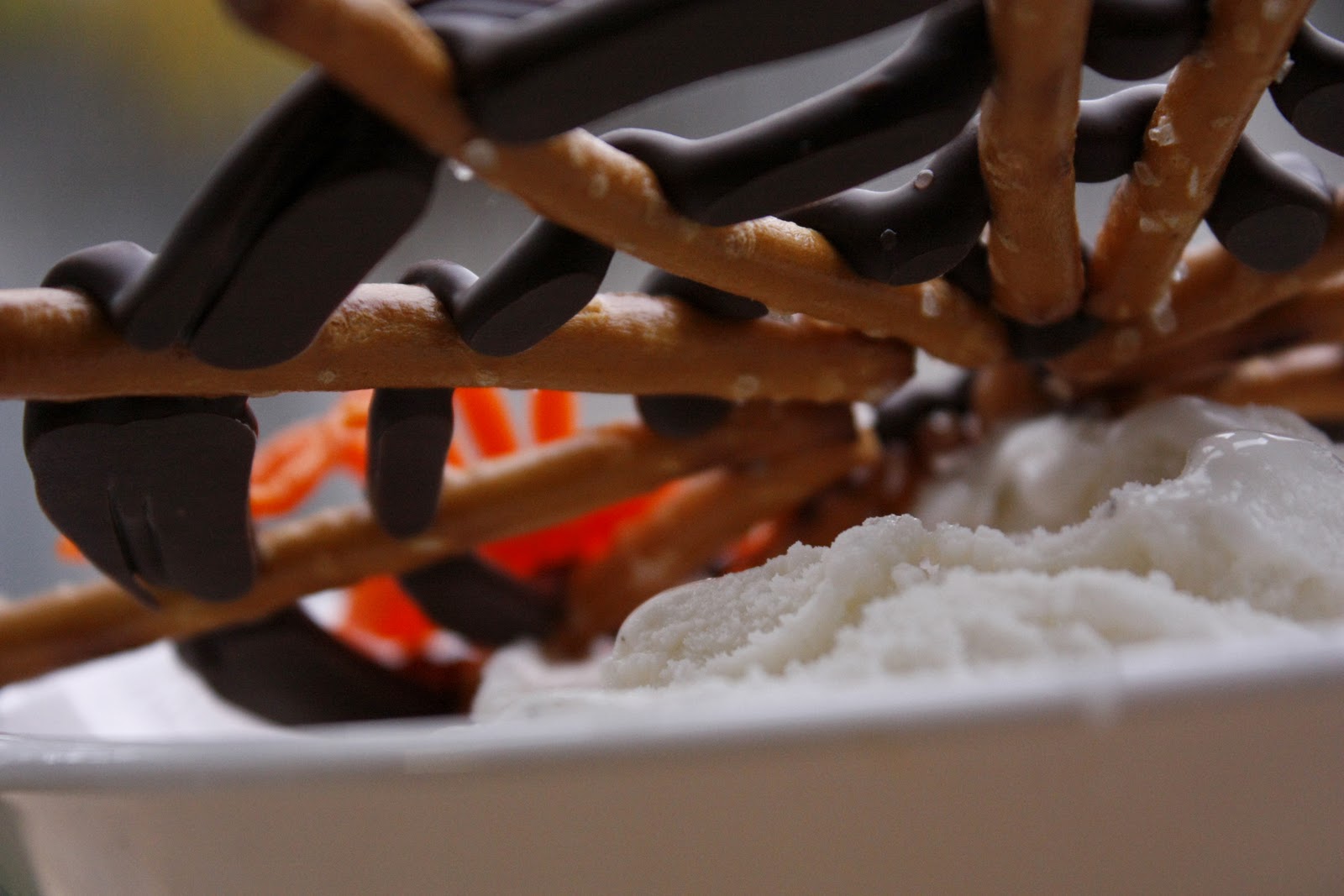 Fast Easy Halloween Spider Web Treat