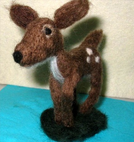 .: Needle felted little deer