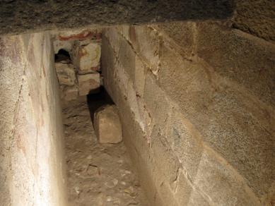Asociación cultural Ysabel de Castilla: Se encuentra en la cara norte y ...